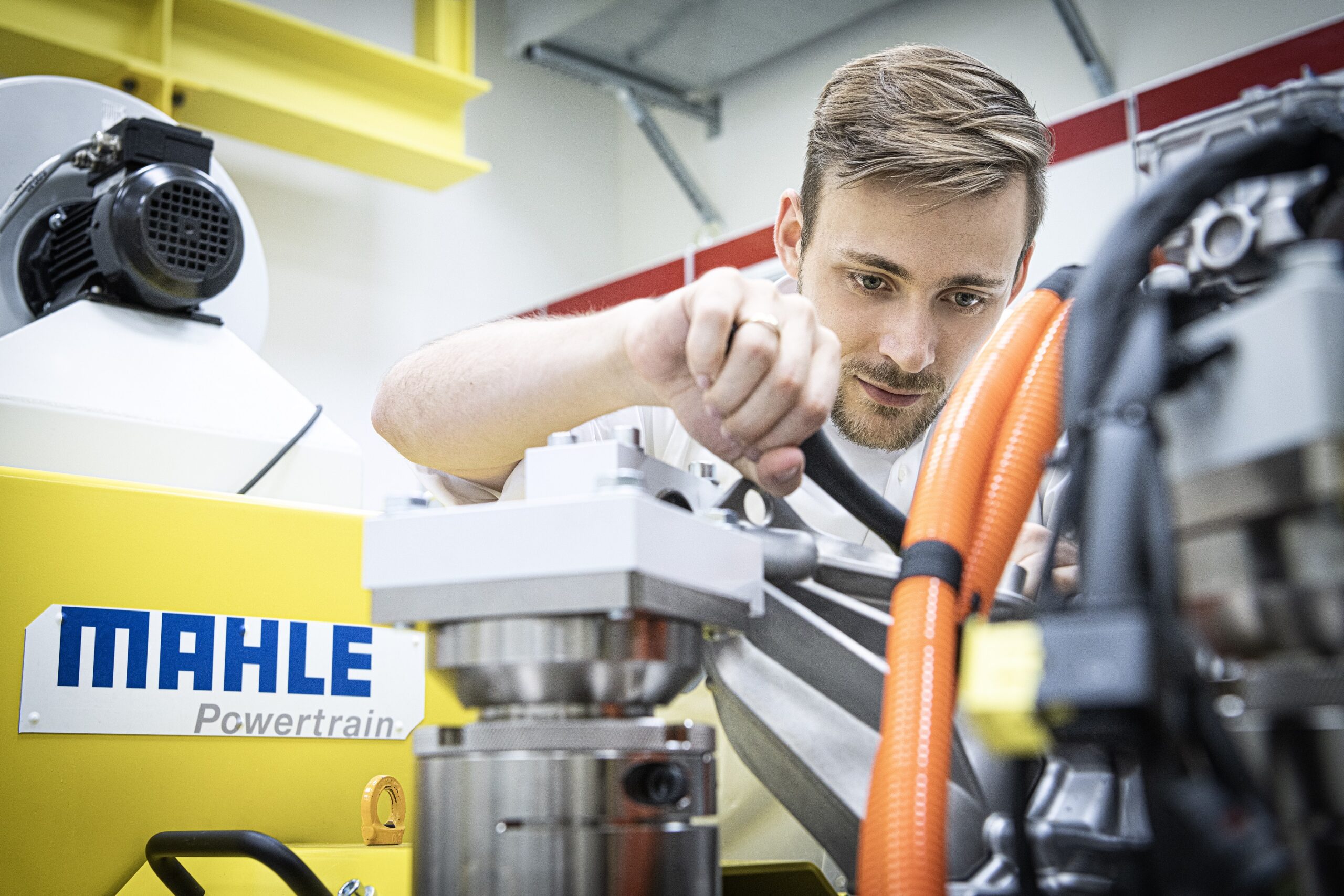 ElectricDrives | MAHLE achieves positive operating result for 2020 and ...