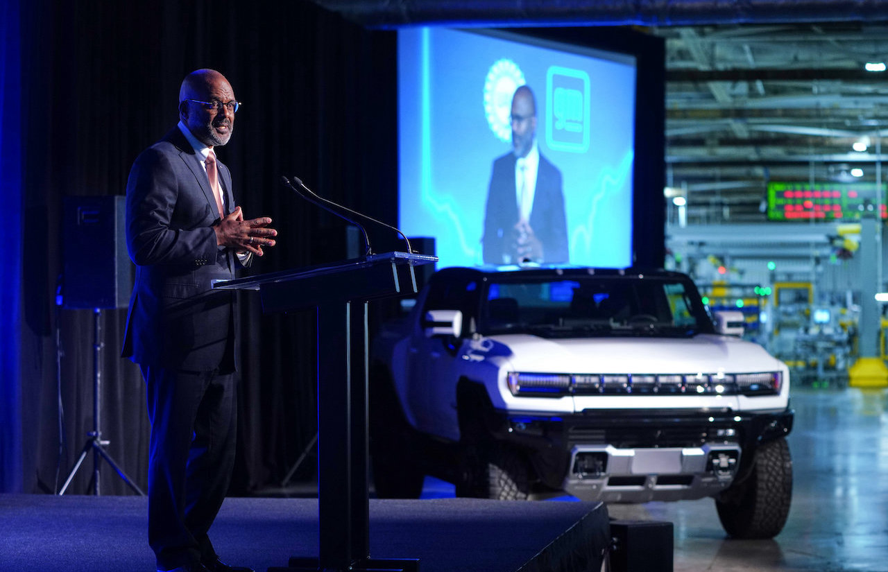 ElectricDrives | GM to invest $760 million in electric vehicle (EV ...