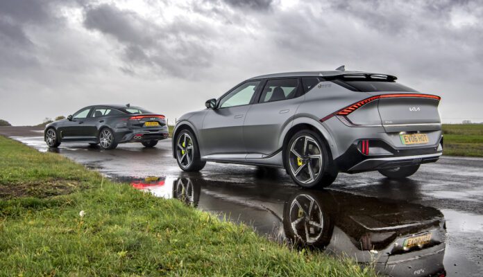 ElectricDrives | Kia EV6 GT electric vehicle (EV) replaces old Stinger ...