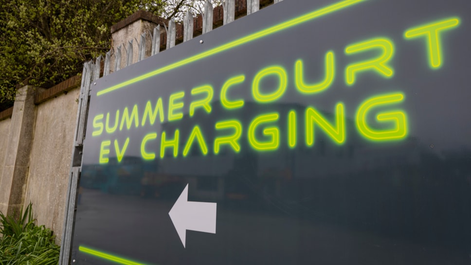 First Bus opens its rapid-charging bus depot to the public