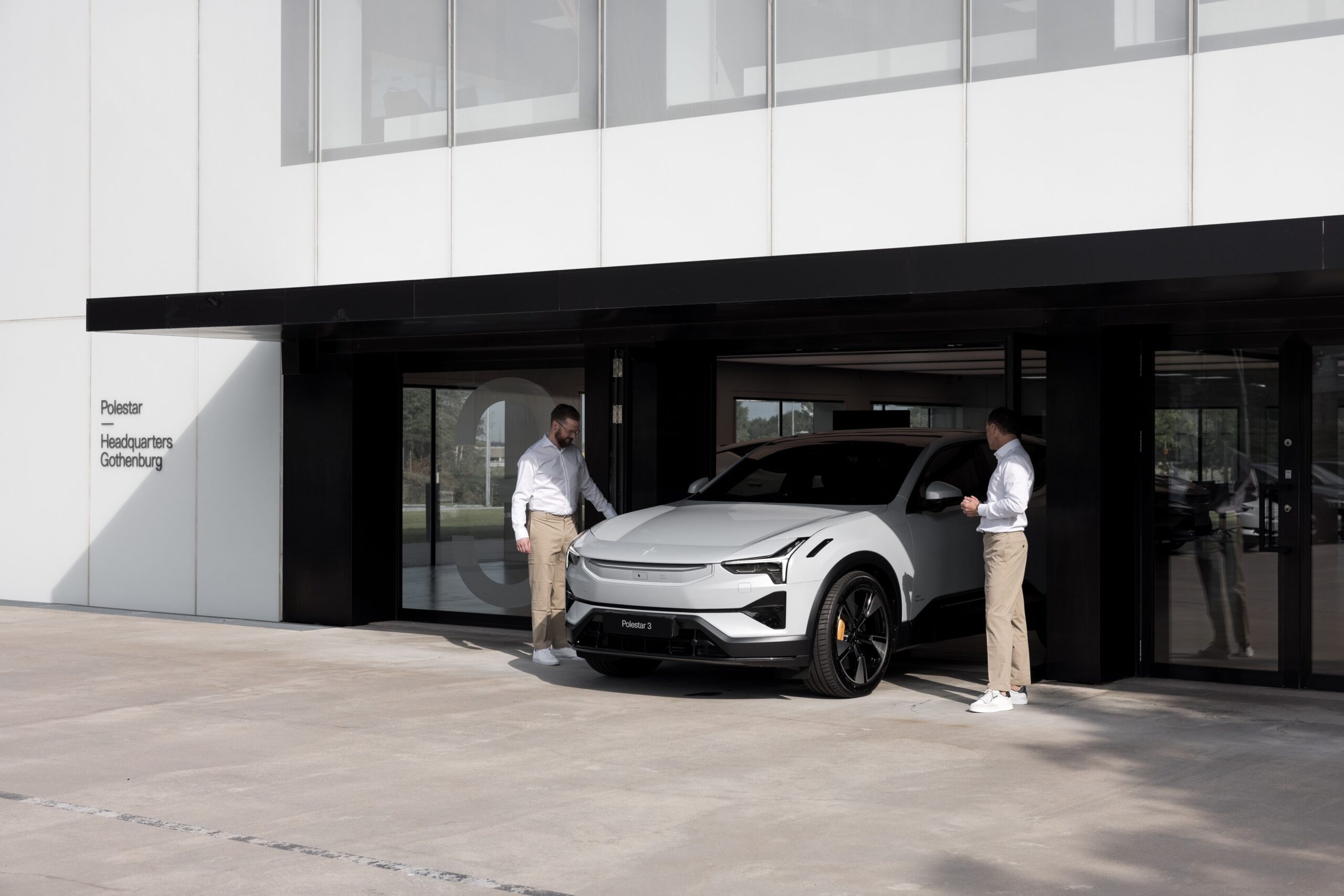 Deliveries begin for the Polestar 3 across two continents
