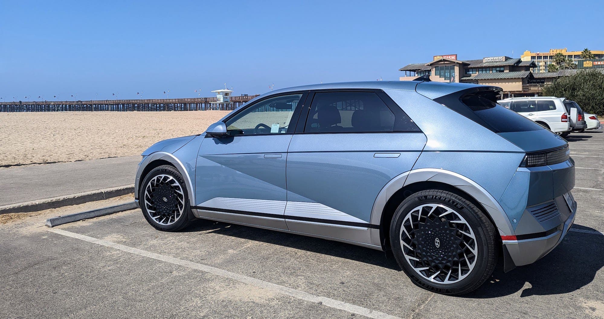 California introduces new EV incentives of up to $14,000 for low-income ...