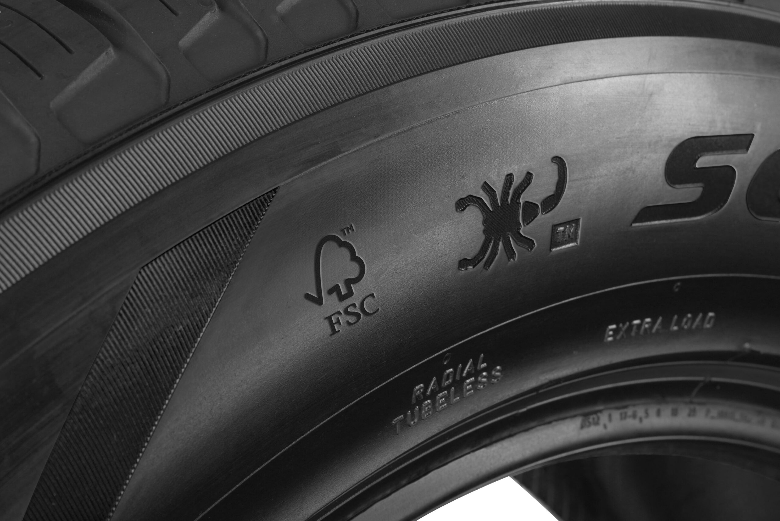 EVs just got even more sustainable: JLR and Pirelli will use 100% ...