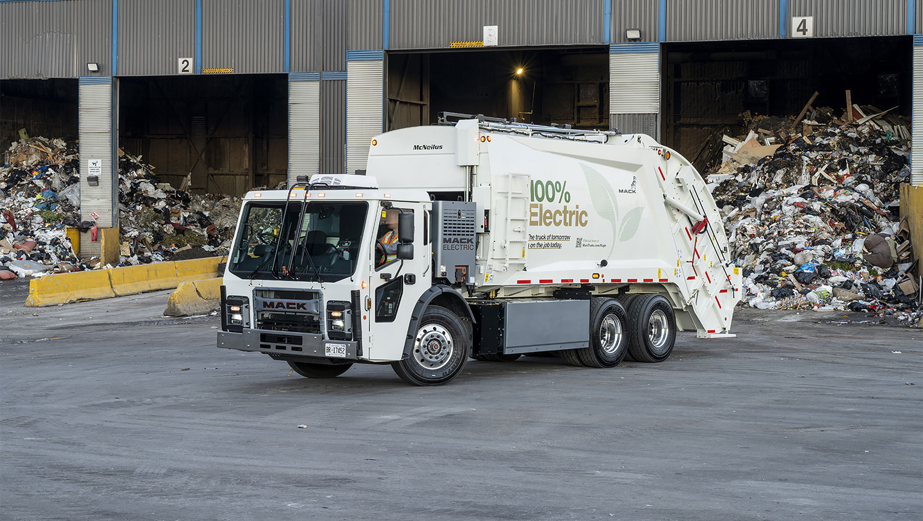 Emterra Environmental launches its first EV fleet to decarbonise Canada ...