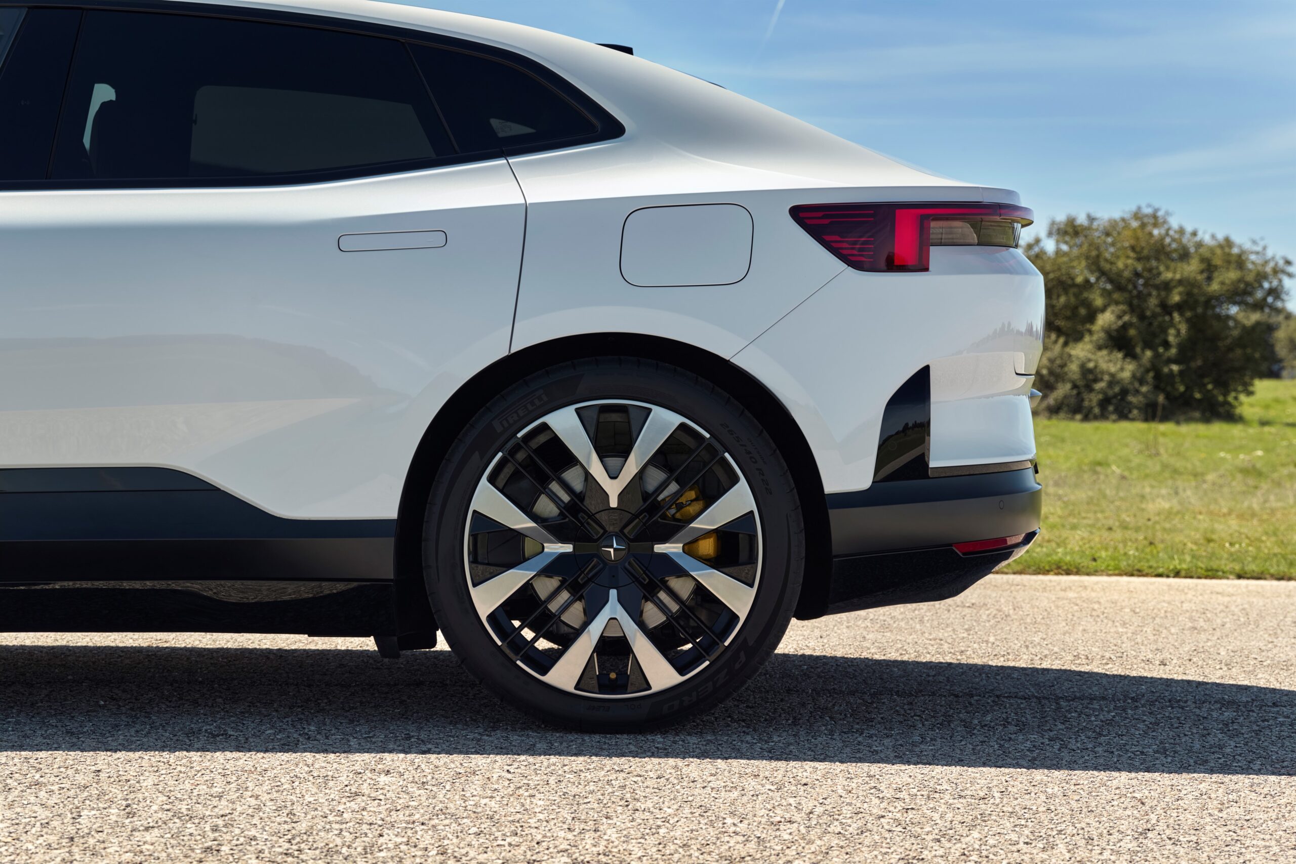 Polestar 4 available to test drive at this year’s EV LIVE at Blenheim ...