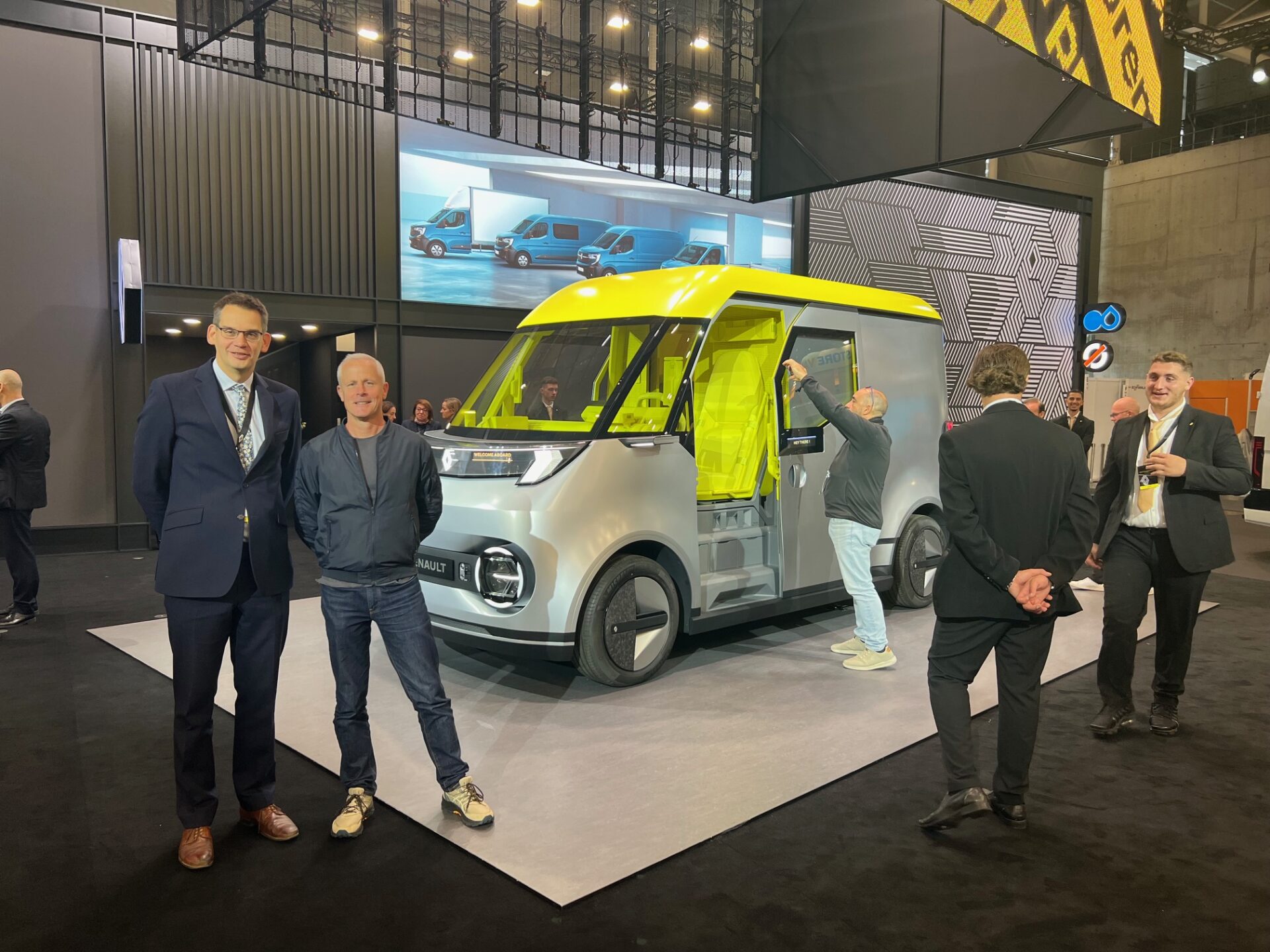 Renault urban electric van concept unveiled, at IAA