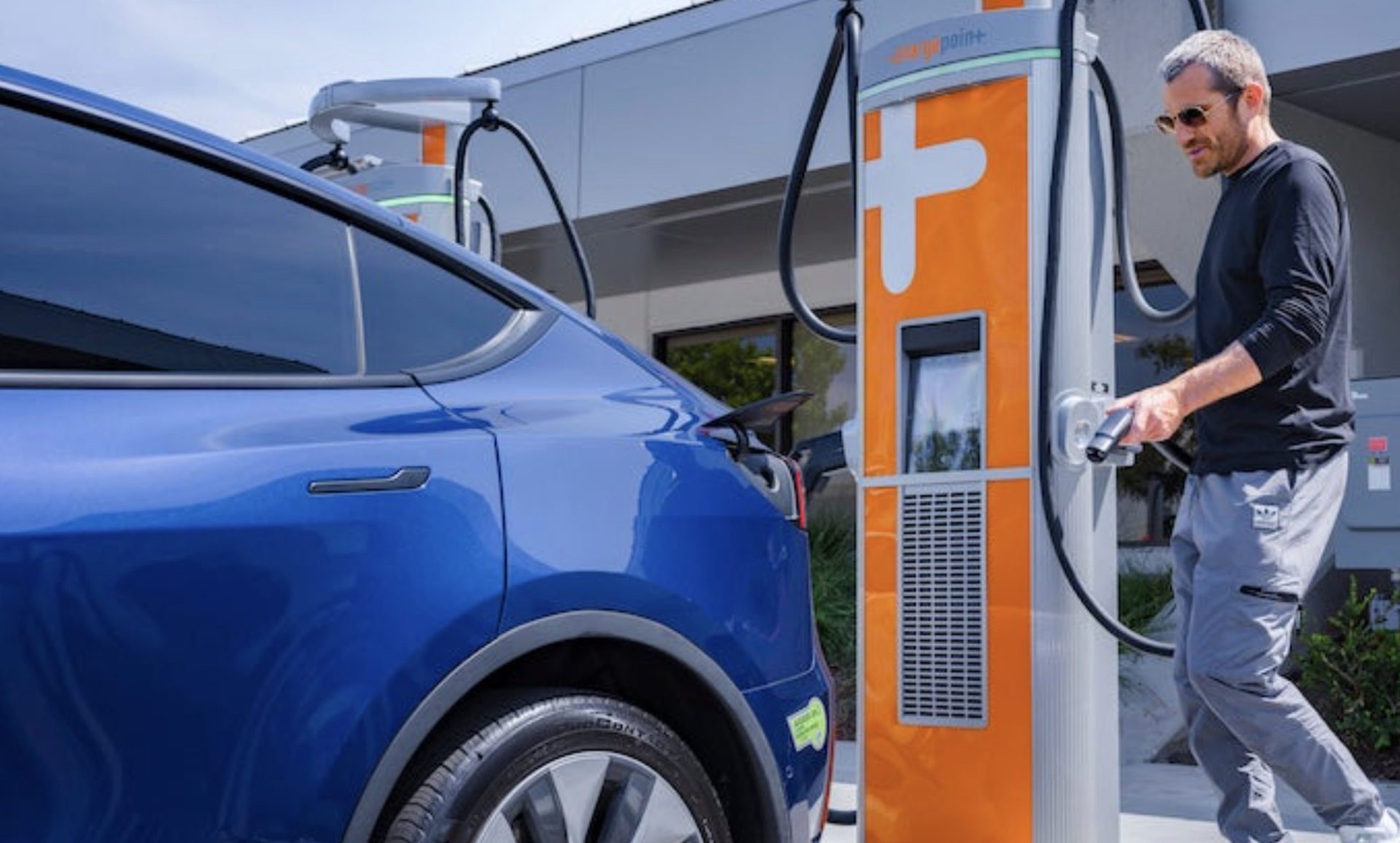 ChargePoint and Eaton push bidirectional charging in new global deal