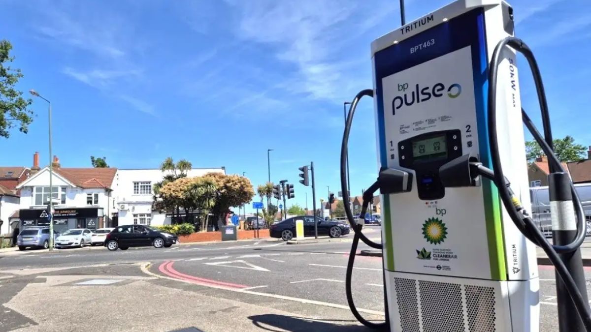 EV charging in London expands under bp pulse and TfL partnership